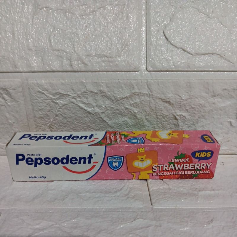 Jual PEPSODENT KIDS PASTA GIGI STRAWBERRY 45gr | Shopee Indonesia