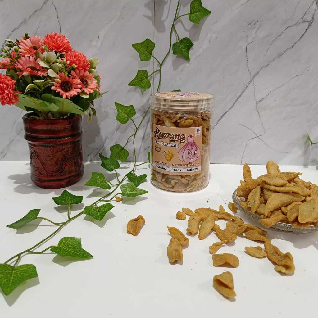 Jual Kue Bawang, KUWANG ORIGINAL 400 GRAM RENYAH BIKIN NAGIH /sistik ...