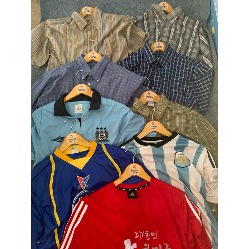 Jual boxy shirt dan jersey vol 1 (y2k,skena,blokecore) | Shopee Indonesia