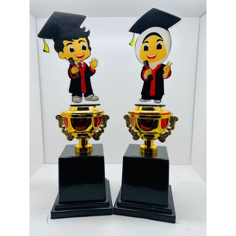 Jual Piala Wisuda Anak Custom Akrilik Tinggi 32 cm | Shopee Indonesia