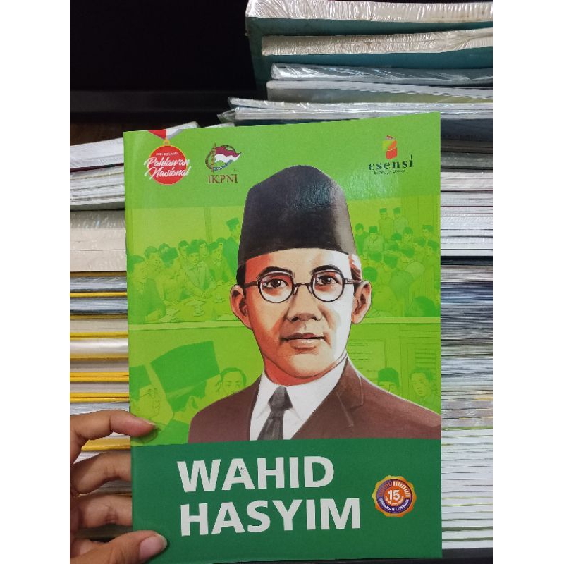 Jual ORI SERI BIOGRAFI PAHLAWAN NASIONAL IKPNI WAHID HASYIM-ESENSI ERLANGGA GROUP | Shopee Indonesia