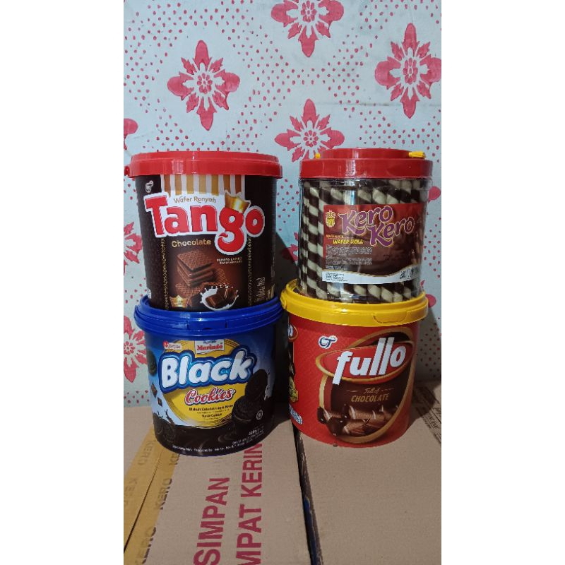 Jual PAKET BISKUIT KALENG 100.000 DAPAT 4 MURAH MERIAH | Shopee Indonesia