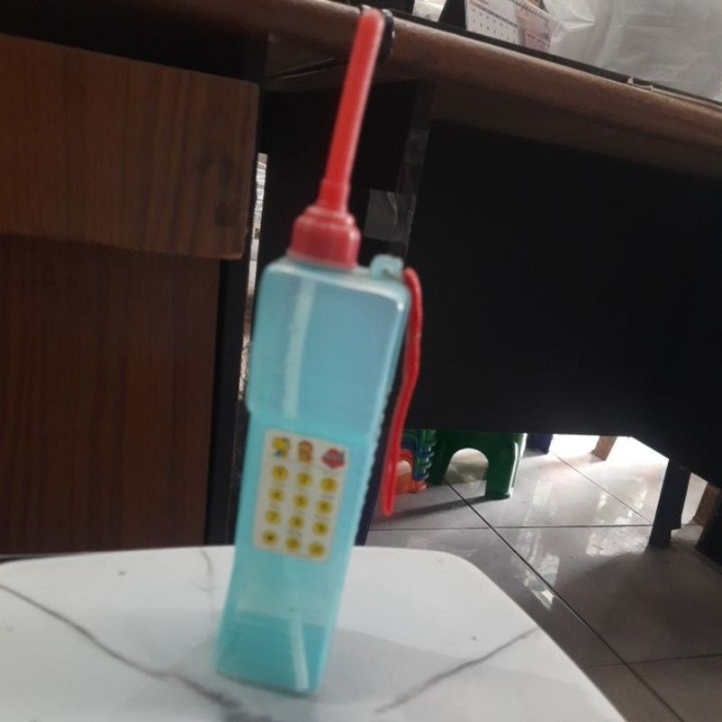 Jual Botol Minum Plastik Drink Bottle Unik HandPhone Jadul HP | Shopee ...