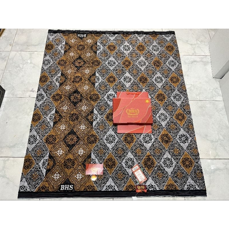 Jual SARUNG BHS INFINITY MIX CBA CBD BATIK PKA GOLD | Shopee Indonesia