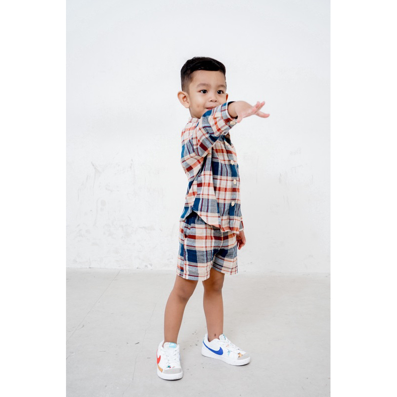 Jual KIDSWEARUP FLANNEL SHIRT HONG BANJANG - Kemeja Flannel Anak ...