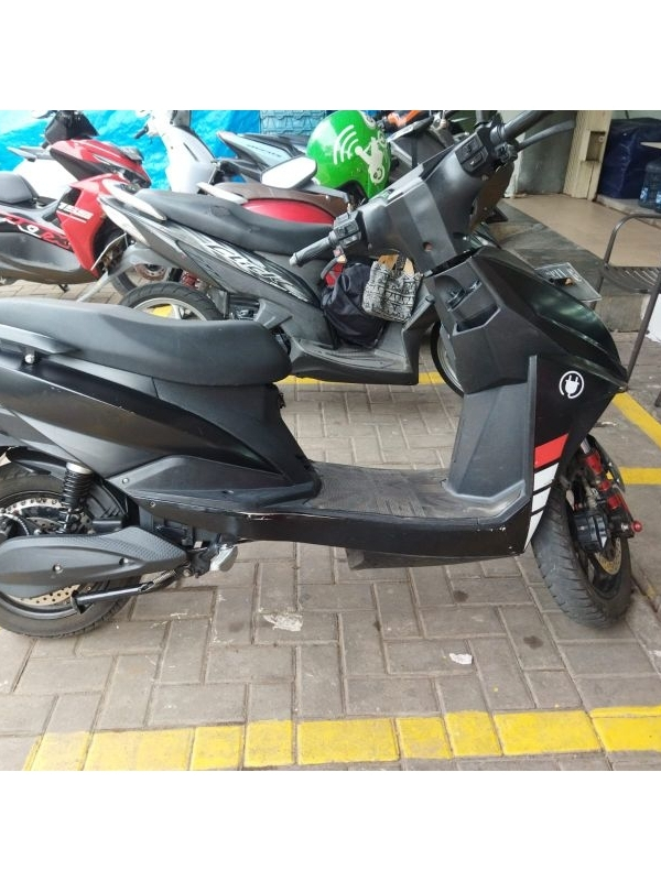 Jual Motor Listrik Volta 401 Gen 3 Tahun 2021 ex Sicepat | Shopee Indonesia