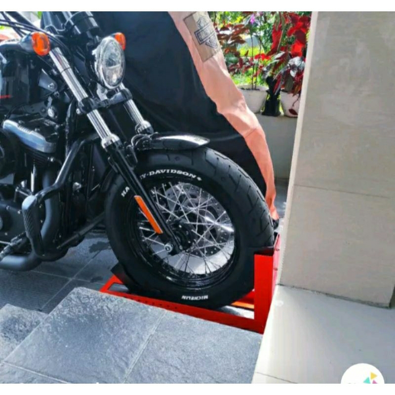 Jual Paddock wheel chock Harley - Ducati / standing Standar Moge ...