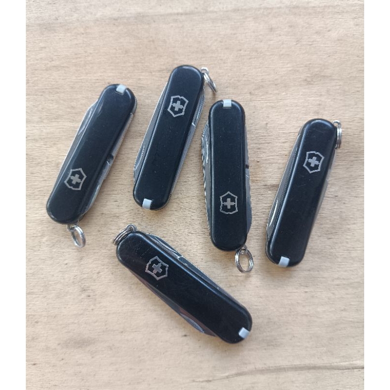 Jual victorinox sd classic scale hitam polos (original bekas) | Shopee ...