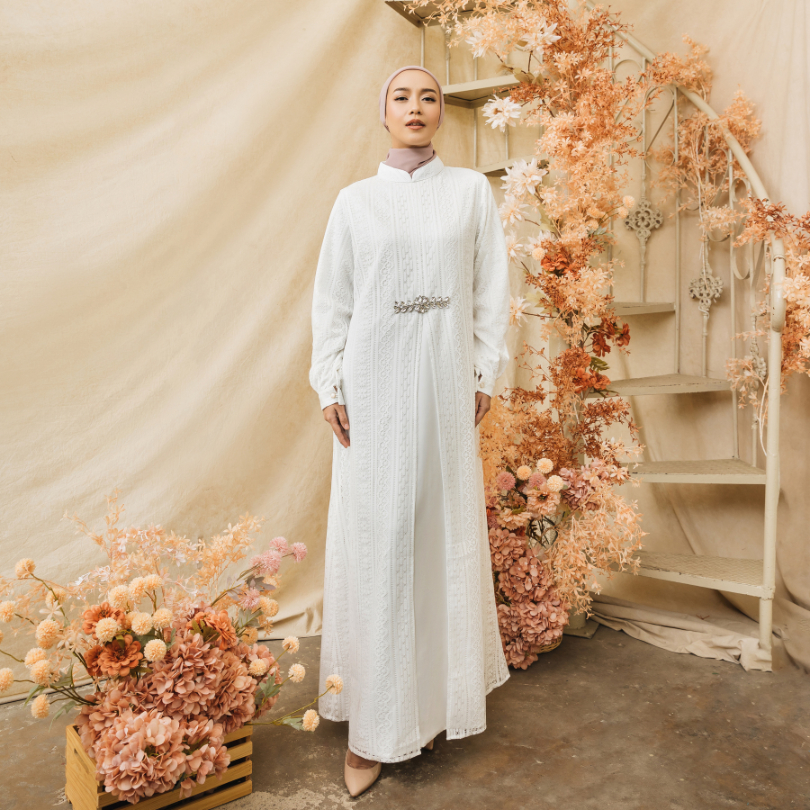 Jual [Monera] Aliyah White Dress | Shopee Indonesia