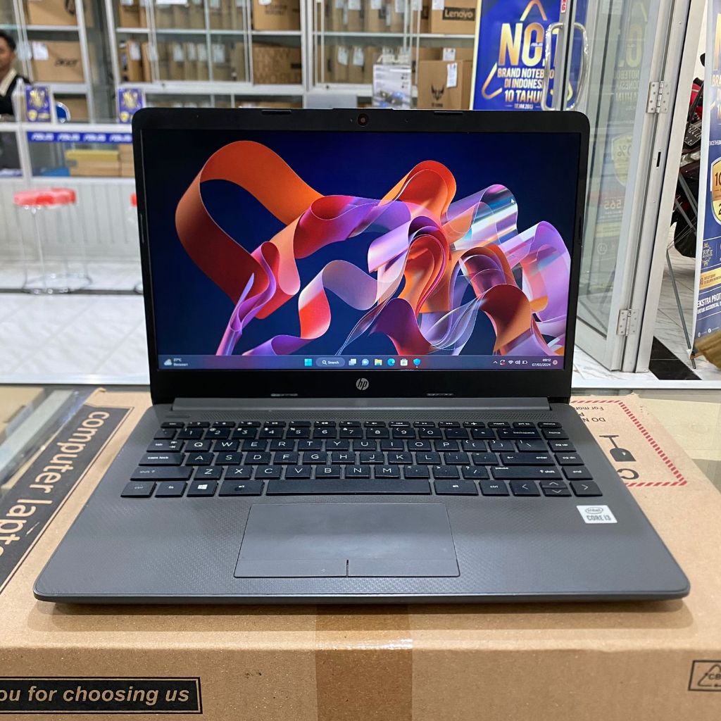 Jual Laptop Ringan dan Tangguh HP 240 GB Intel Core I3-1005G1 RAM 4 GB ...