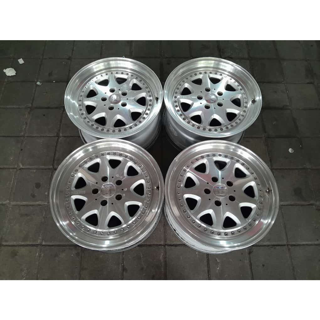 Jual Velg mobil seken BRABUS Cocok untuk x pander rush innova Ring 18 ...
