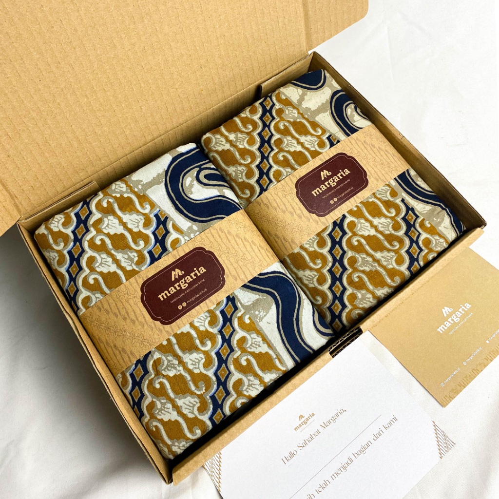 Jual Hampers Lebaran Kain Batik Couple Kado Pernikahan Hadiah Guru ...