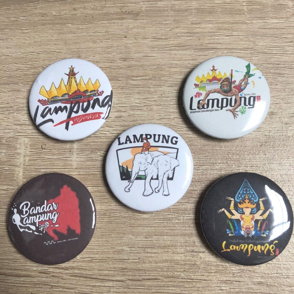Jual Pin Bros 4,4 CM Bulat Peniti Tas Totebag Simbol Lampung | Shopee ...
