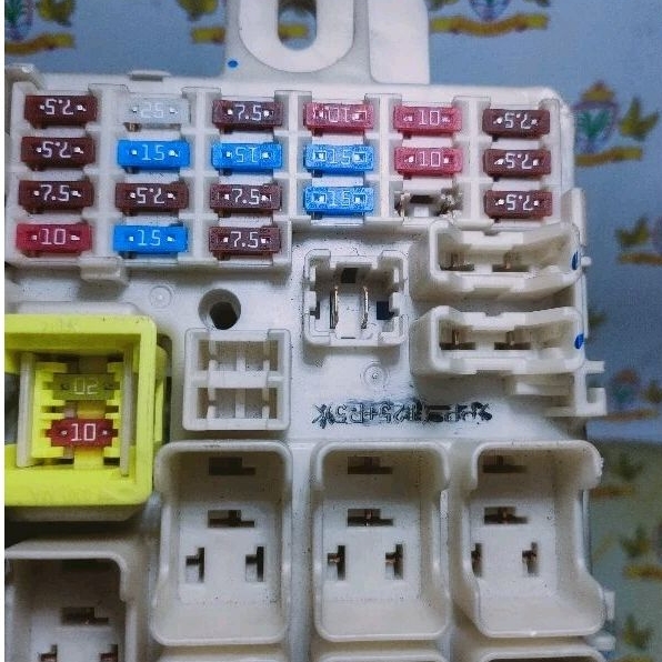 Jual Fuse Box Sekring Sikring Mitsubishi Xpander All New Pajero Sport ...