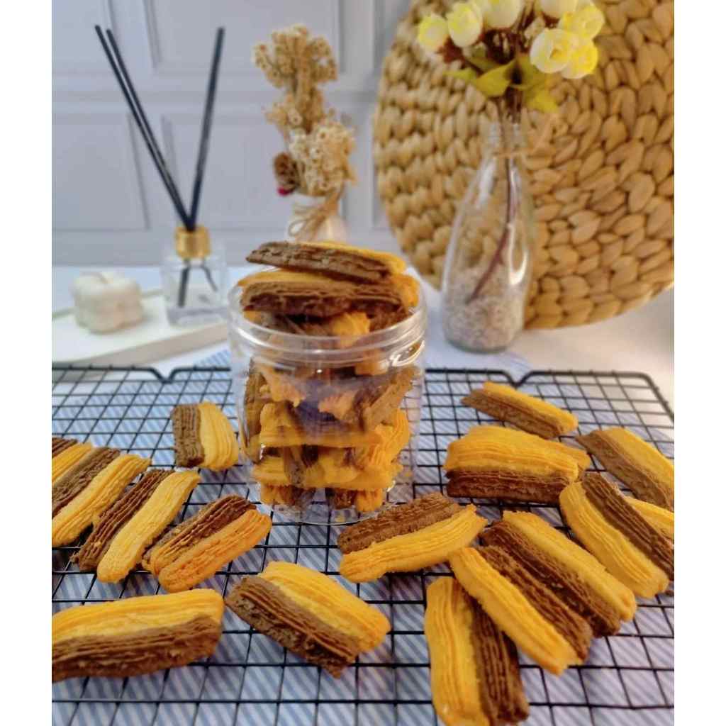 Jual Kue Semprit Mix 2 Warna 600gram | Shopee Indonesia