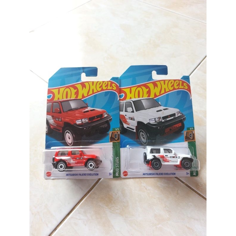 Jual Hot Wheels Mitsubishi Pajero Evolution Merah Dan Putih - Regular ...