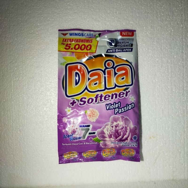 Jual sabun deterjen bubuk Daia +softener violet passion kemasan 245 gram | Shopee Indonesia