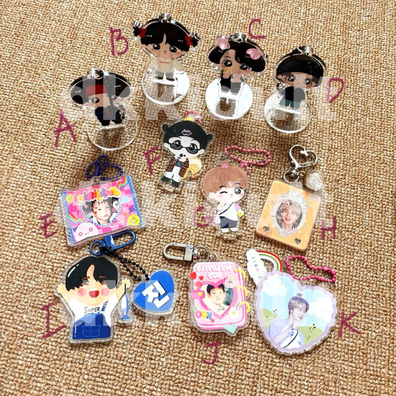 Jual KEYCHAIN FANMADE BTS JIN JUNGKOOK SUGA JHOPE | Shopee Indonesia
