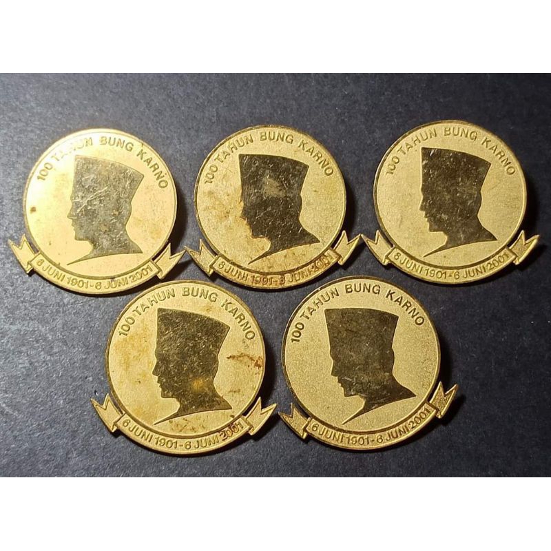 Jual PIN peringatan 100 tahun presiden sukarno asli pencetakan PERURi ...