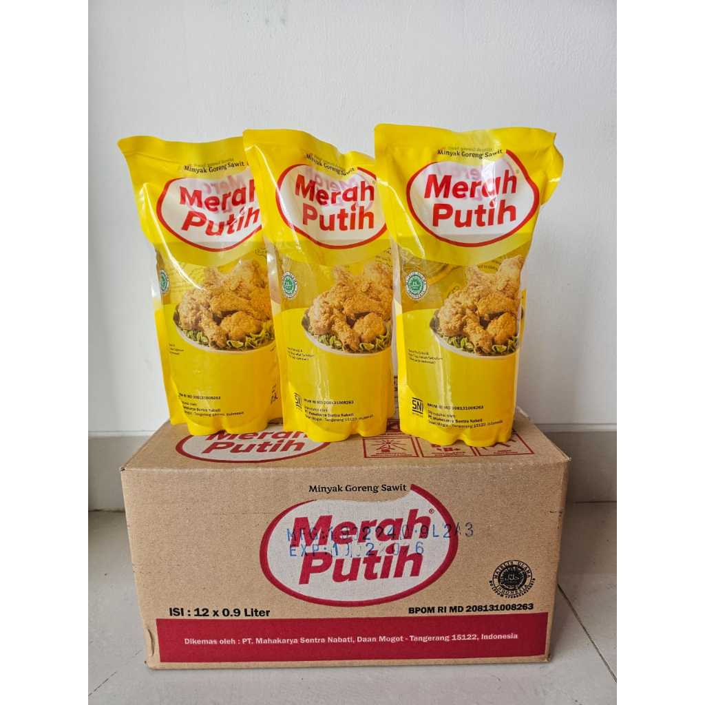 Jual MINYAK GORENG MERAH PUTIH 0,9 LITER, 1 KARTON ISI 12PCS | Shopee ...