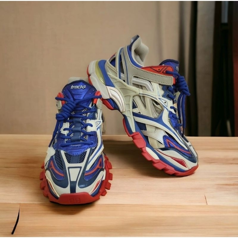 Jual FAST SALE!!(PL) Balen track sneakers | Shopee Indonesia