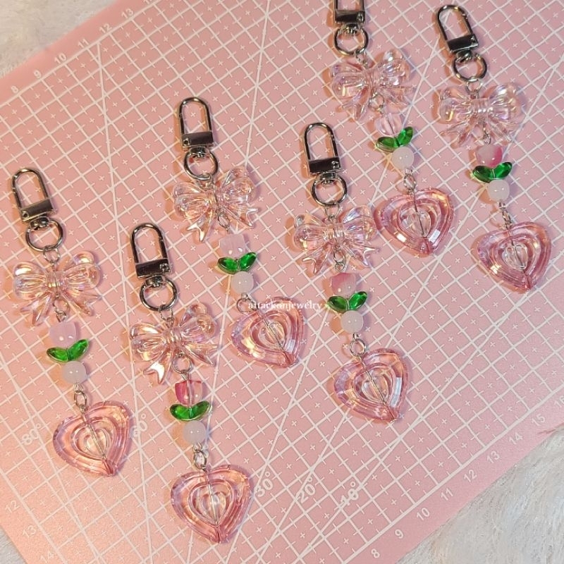 Jual Handmade Keychain Aesthetic Pink Keychain Coquette Aesthetic ...