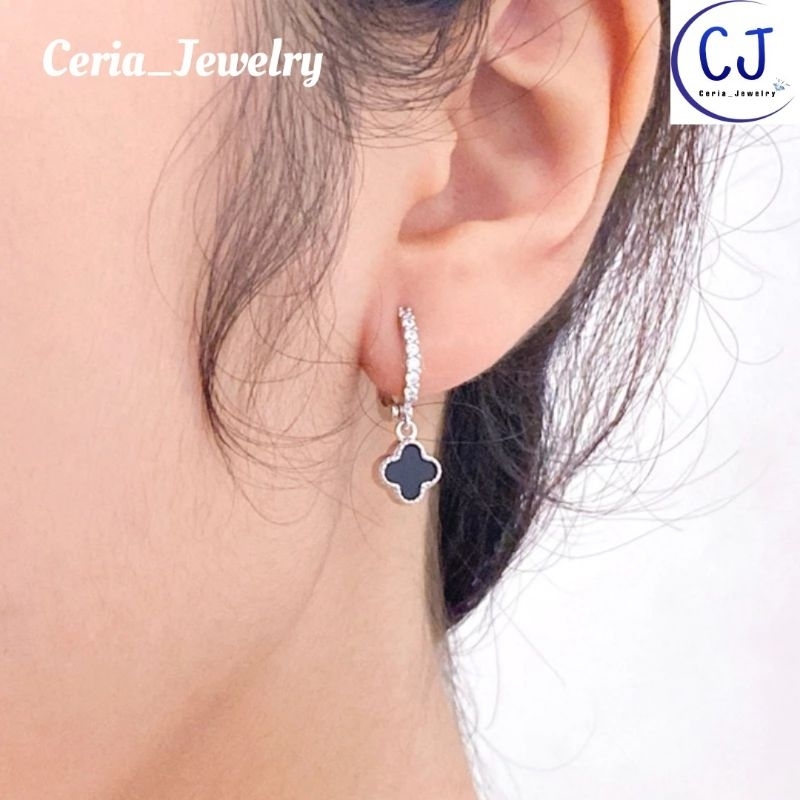 Jual Anting Perak Asli Silver 925 Lapis Emas Putih Model Jepit Clover Bunga Hitam - Anting Anti ...