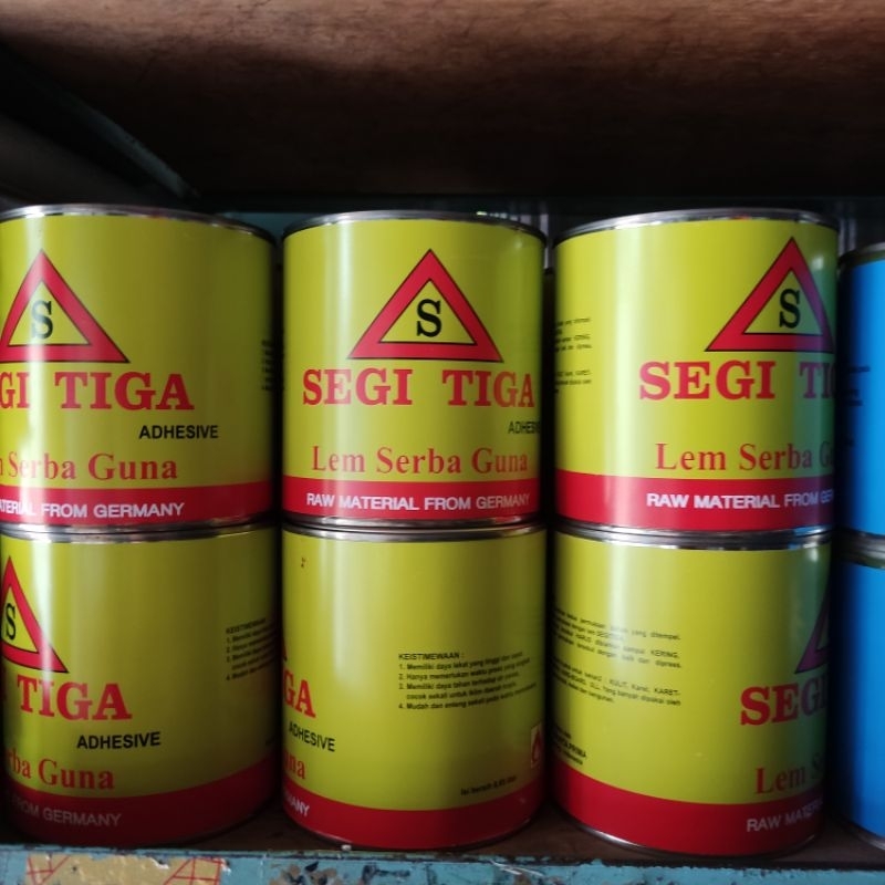 Jual LEM KUNING SEGI TIGA LEM KUNING SERBA GUNA 1 LITER | Shopee Indonesia