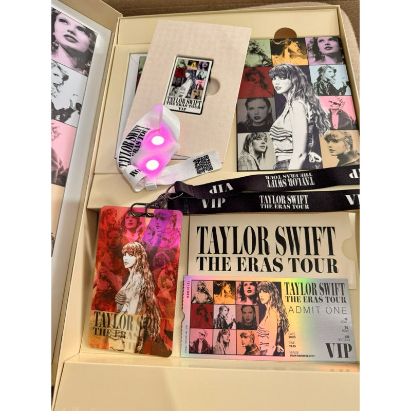 Jual TAYLOR SWIFT ERAS TOUR VIP MERCHANDISE | Shopee Indonesia