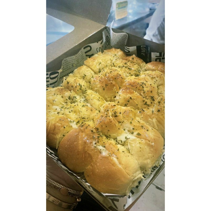 Jual Roti Garlic viral enak lembut | Shopee Indonesia