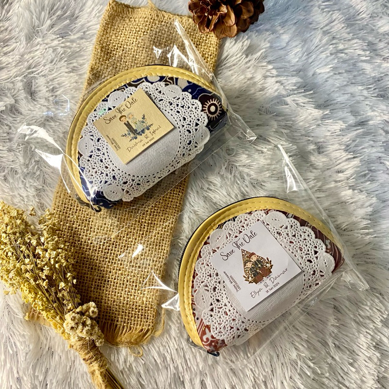 Jual (PAKET ISI 50 PCS) Souvenir Pernikahan Dompet Koin Batik Khas Jogja ( Uk 11 x 7 cm ) PART 9 ...