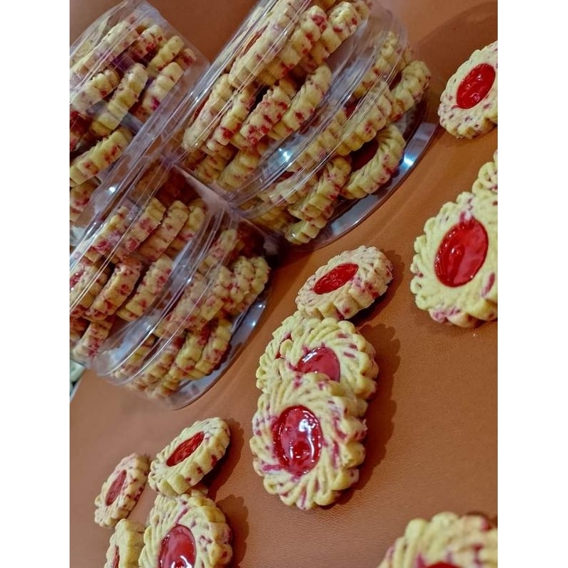 Jual Strawberry Jam Tat Cookies/Kue Kering Strawberry | Shopee Indonesia