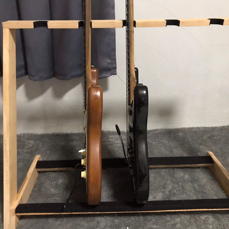 Jual rak gitar stand gitar 5 slot rak gitar kayu v5 minimalis estetik ...
