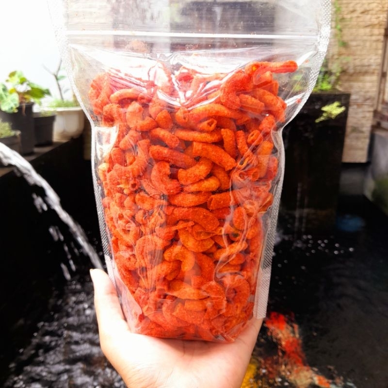 Jual MAKARONI PEDAS RASA BALADO 250 GRAM/ 1/4 KG | Shopee Indonesia