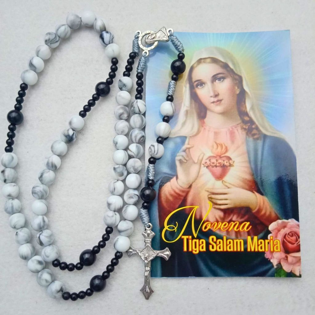Jual PAKET DOA: Kalung rosario marmer putih dan lembaran doa novena tiga salam maria | Shopee ...