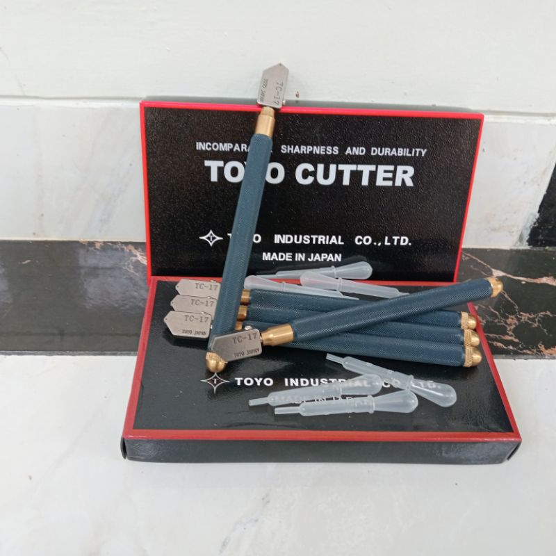 Jual TOYO CUTTER TC 17 ALAT PEMOTONG KACA ASLI JAPAN | Shopee Indonesia