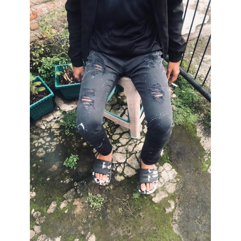 Jual custom ripped jeans branded brave | Shopee Indonesia