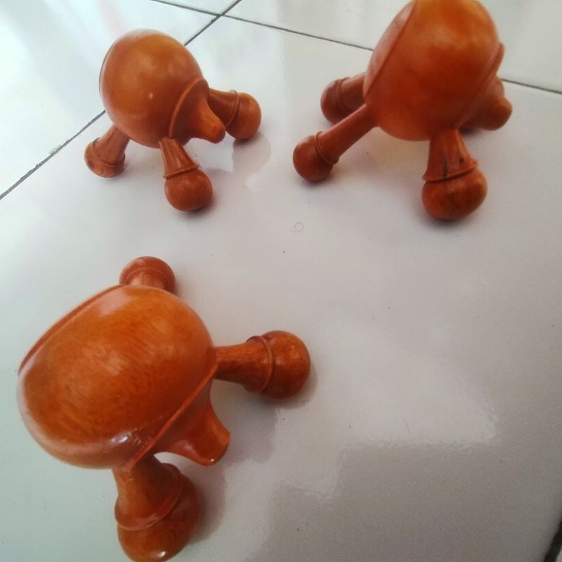Jual Alat refleksi urut totok tradisional bentuk kodok | Shopee Indonesia