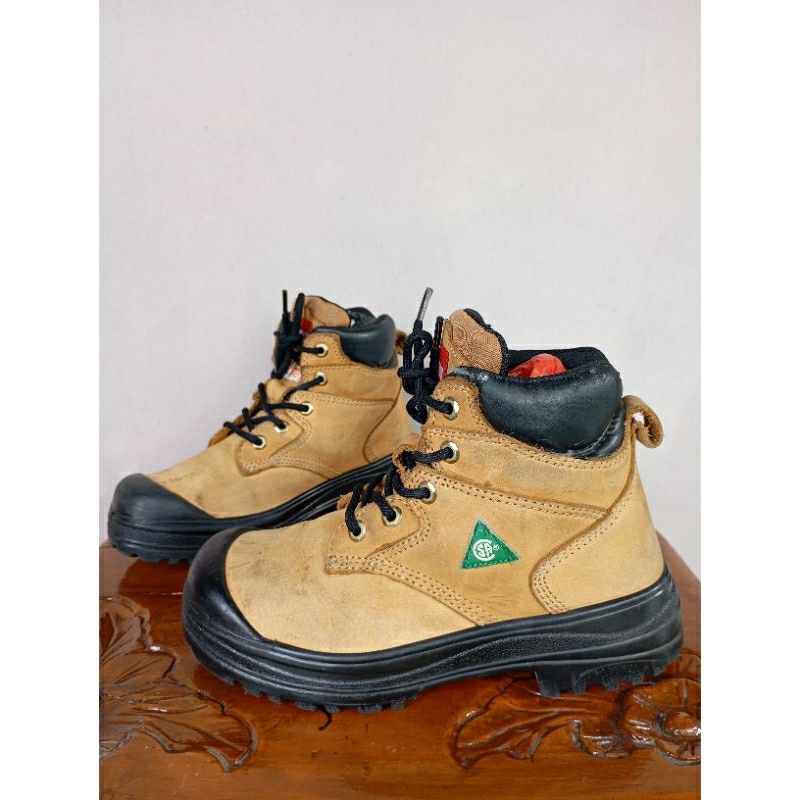 Jual Aggressor Size 40 insole 25cm, sepatu safety, steel toe, sepatu ...