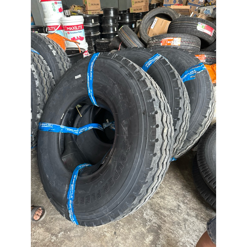 Jual BAN TRUK KAWAT SUPERFLEET S320 1100 R20 (SET BAN DALAM + MARSET ...