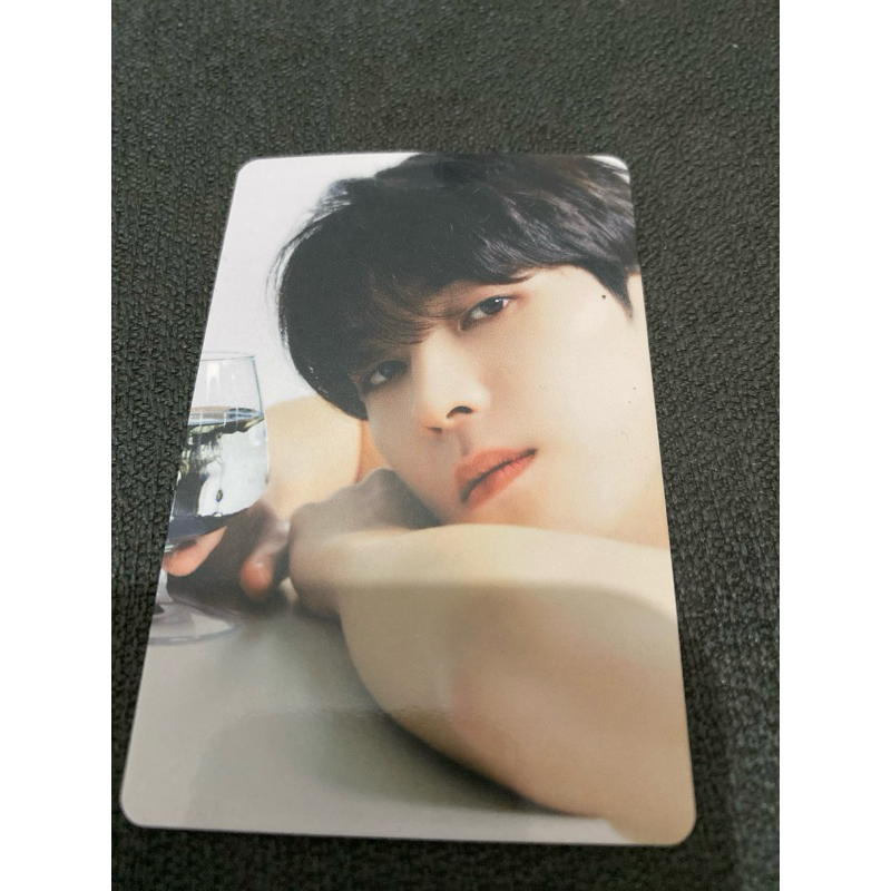Jual PHOTOCARD WONWOO DEAR VER IS RIGHT HERE BEST ALBUM PHOTOCARD WONWOO/ BOOKLET DEAR VER ...