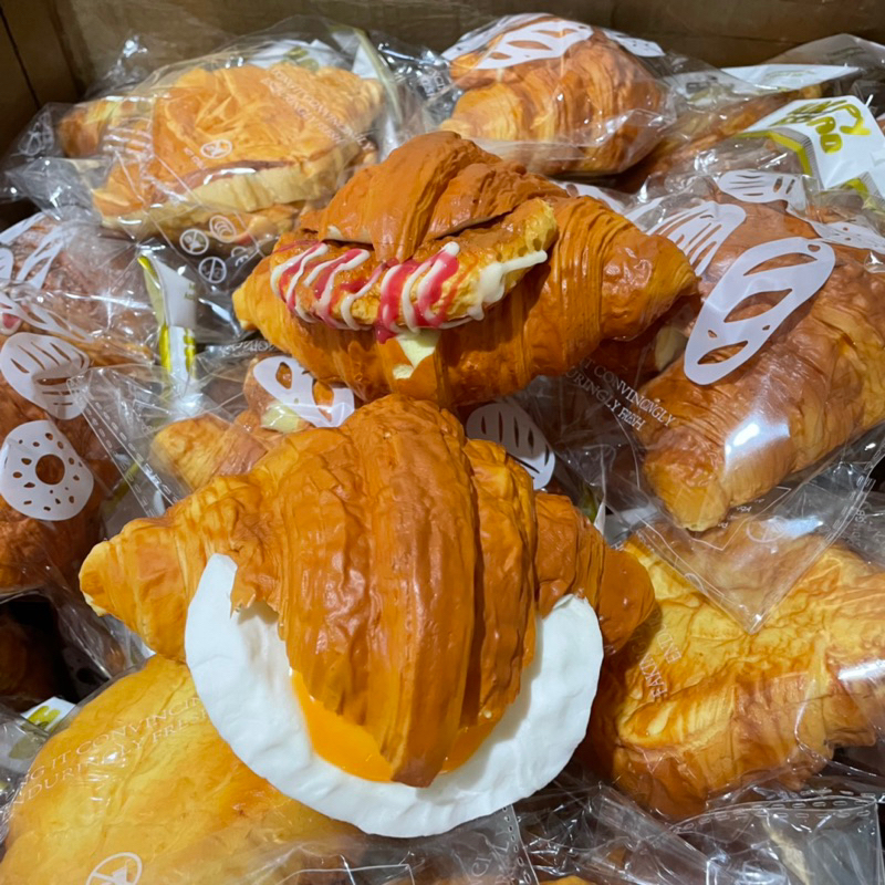 Jual [ Ready ] Squishy Croissant Savory Realistic Soft Slow Rising Good ...