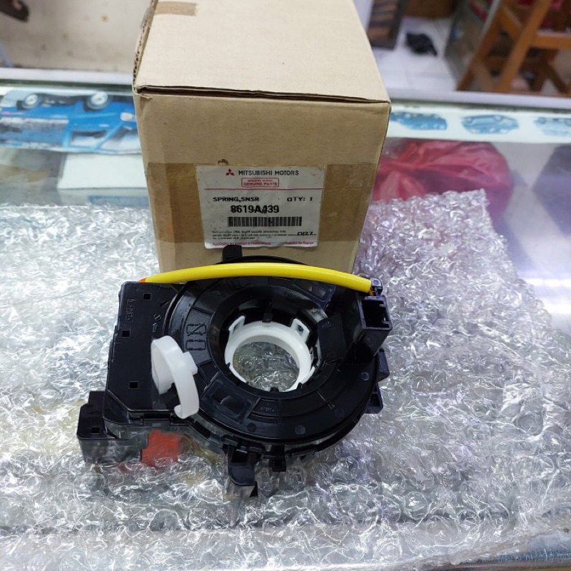 Jual Kabel spiral pajero sport spring airbag xpander 8619A439 original ...
