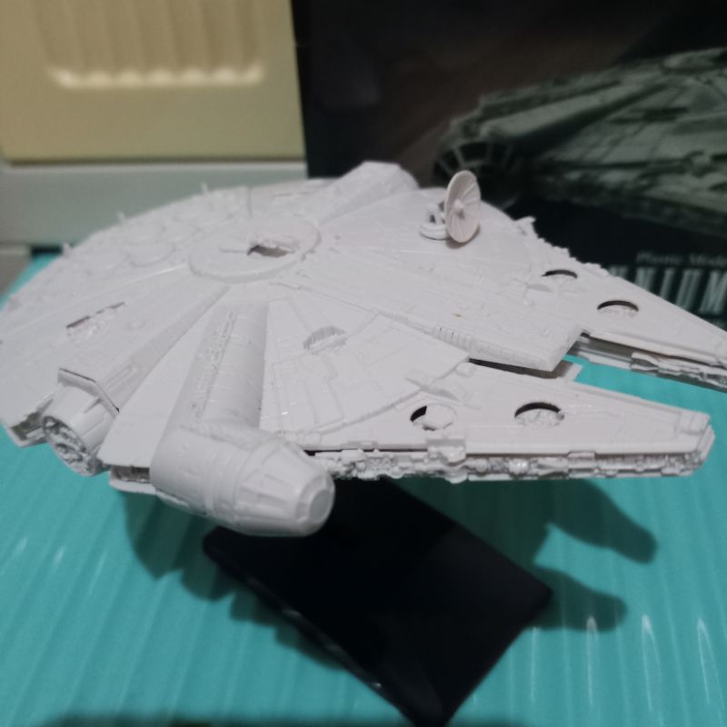 Jual Model Pesawat Star Wars Millennium Falcon | Shopee Indonesia