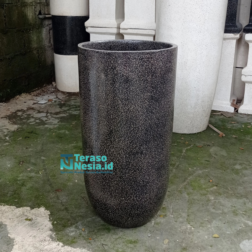 Jual Pot teraso tipe apolo warna hitam | Pot taman outdoor indoor ...