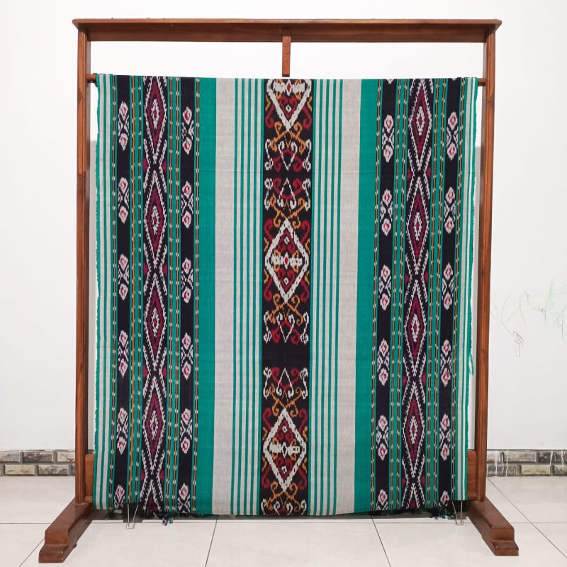 Jual ELPHI Kain Tenun Ikat Dayak Kalbar Tenun Kalimantan Motif Tameng ...