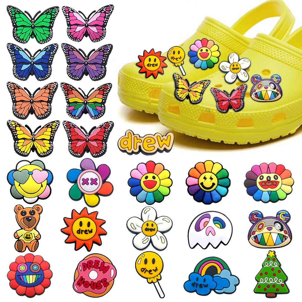 Jual Fashion 1 PCS Lucu Kartun Bunga Matahari DIY Butterfly Sepatu Tempelan Sandal pin PVC Bear ...