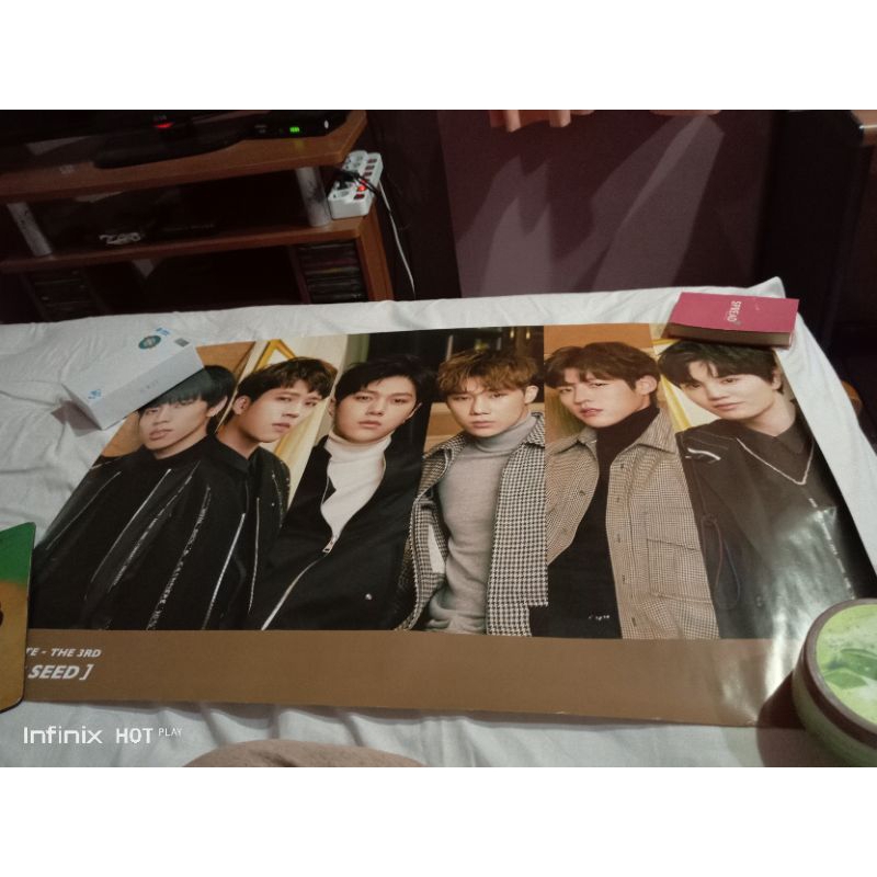Jual poster official Infinite [Top Seed] | Shopee Indonesia