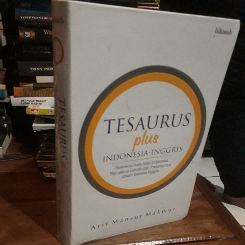 Jual TESAURUS PLUS INDONESIA - INGGRIS _ ARIF MANSUR MAKMUR | Shopee ...