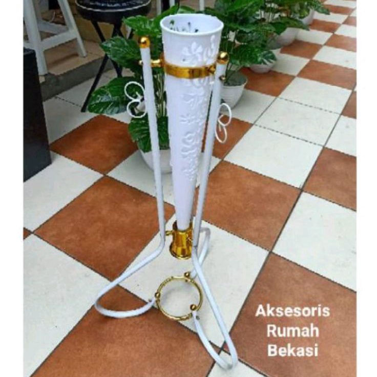 Jual Jual Pot standing besi import vas corong besi vas bunga sudut ...